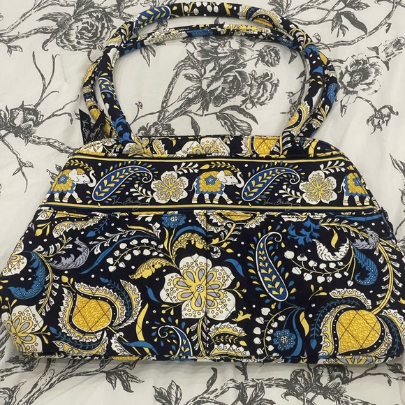 Vera Bradley | Bags | New Vera Bradley Bowler Ellie Blue Elephantfloral ...